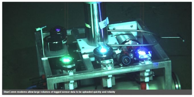 Bluecomm 200 - Wireless underwater video and vehicle control - Innova